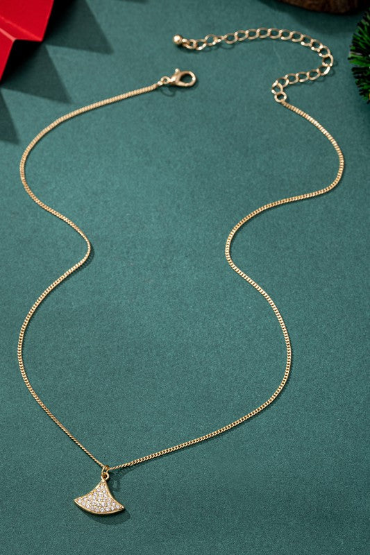 Hicks Fan Pendant Necklace